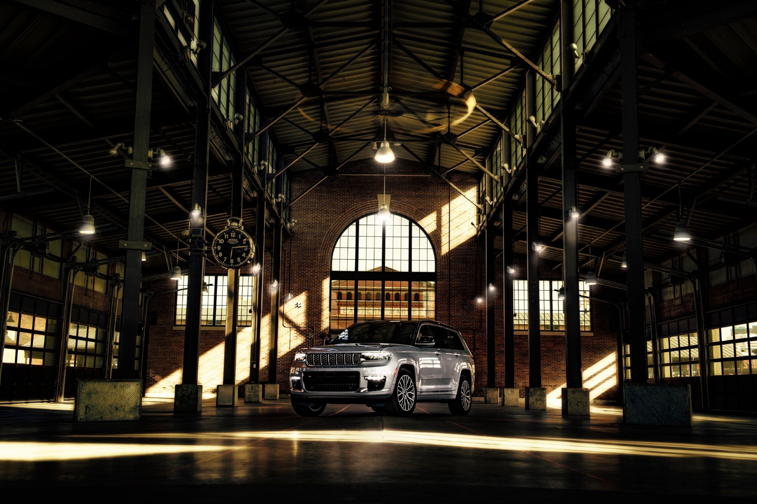 2025 Jeep Grand Cherokee | Knight Elk Grove Chrysler Dodge Jeep Ram