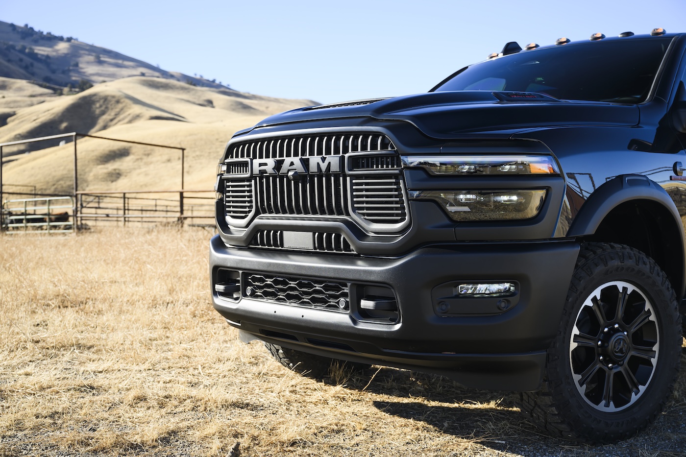 🐏 2025 RAM 2500 Trim Levels & Specs | Elk Grove Dodge Chrysler Jeep RAM