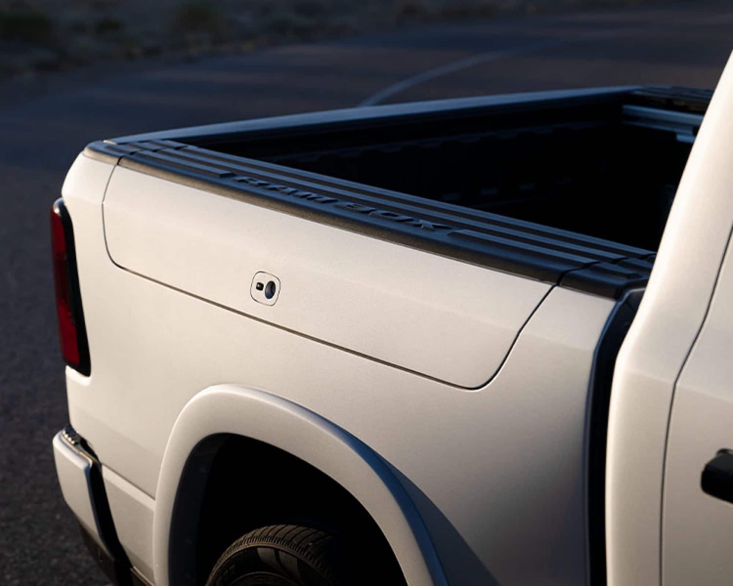 🐏 All- New 2025 RAM 1500 Ramcharger Trim Levels & Specs | Elk Grove ...