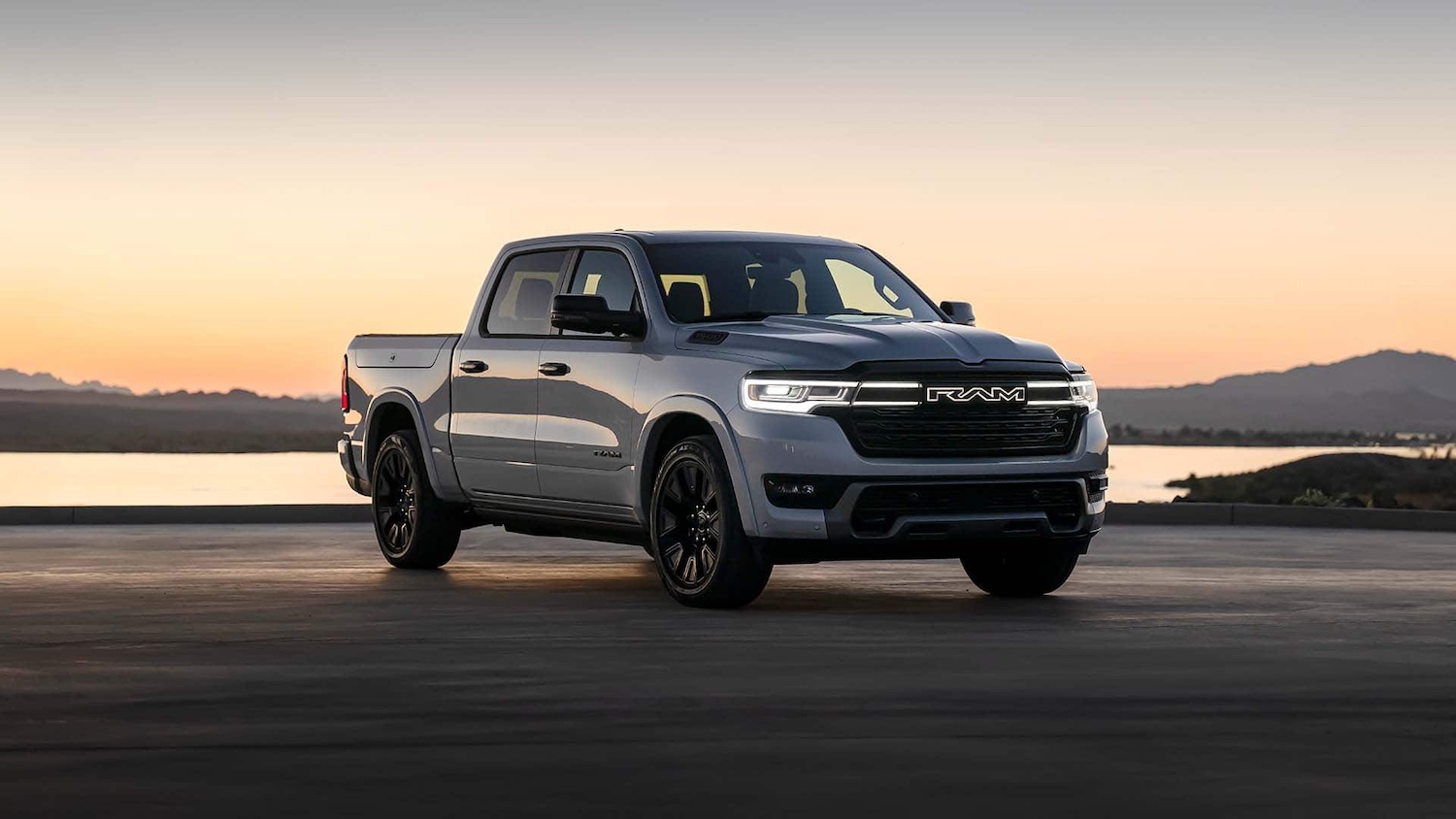 🐏 All- New 2025 RAM 1500 Ramcharger Trim Levels & Specs | Elk Grove ...