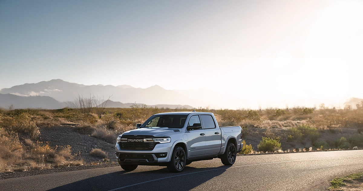 🐏 All- New 2025 RAM 1500 Ramcharger Trim Levels & Specs | Elk Grove ...